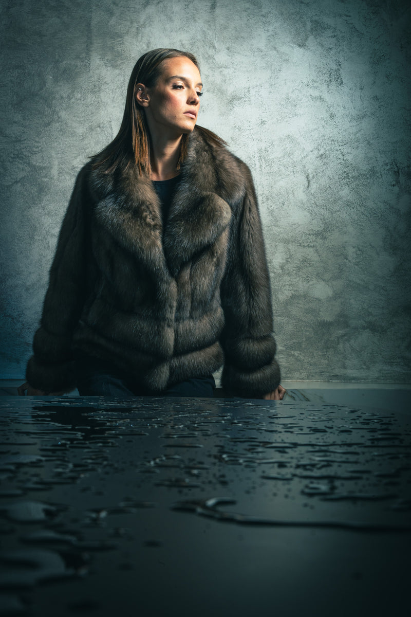 Manzari | Luxury Women’s Fur Coats & Accessories – MANZARI