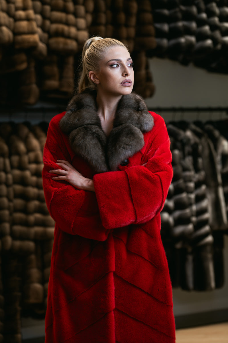 Manzari | Luxury Women’s Fur Coats & Accessories – MANZARI